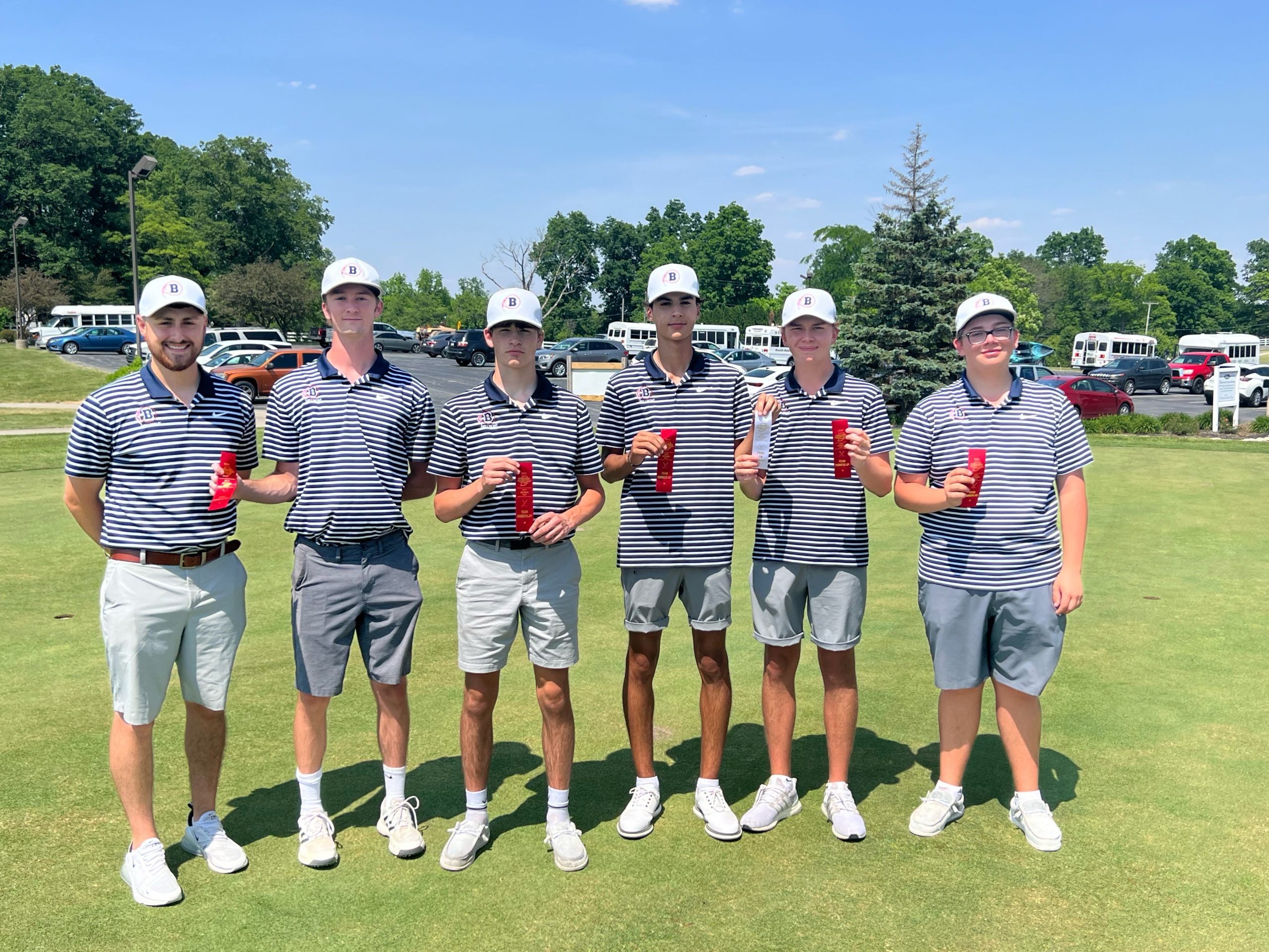 Braves advance as team out of golf sectional - WZBD