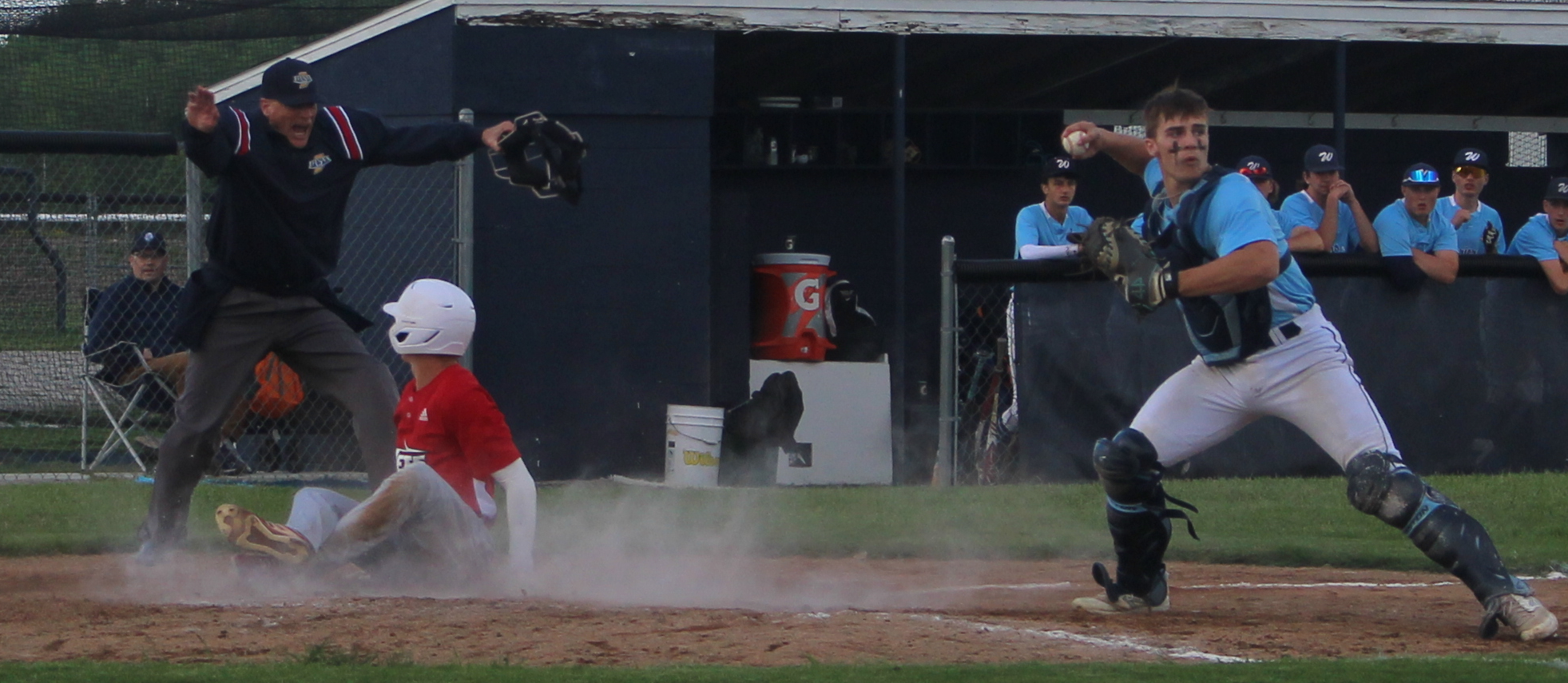 Van De Weg stifles Woodlan in relief, Jets bash out dozen hits - WZBD