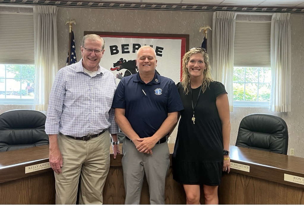 OAG meets with Berne’s Mayor and Clerk-Treasurer – WZBD