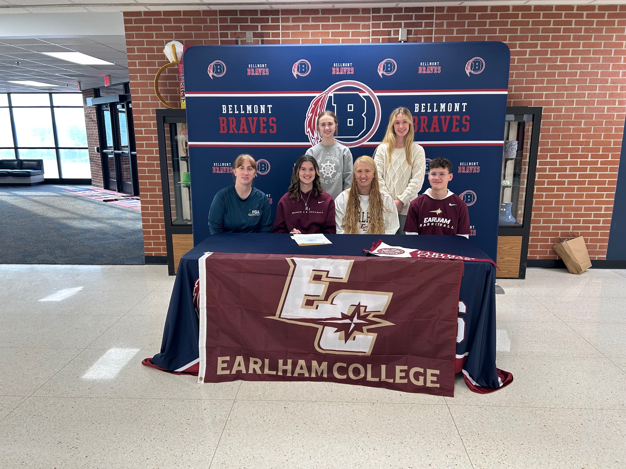 Jarvis signs with Earlham – WZBD